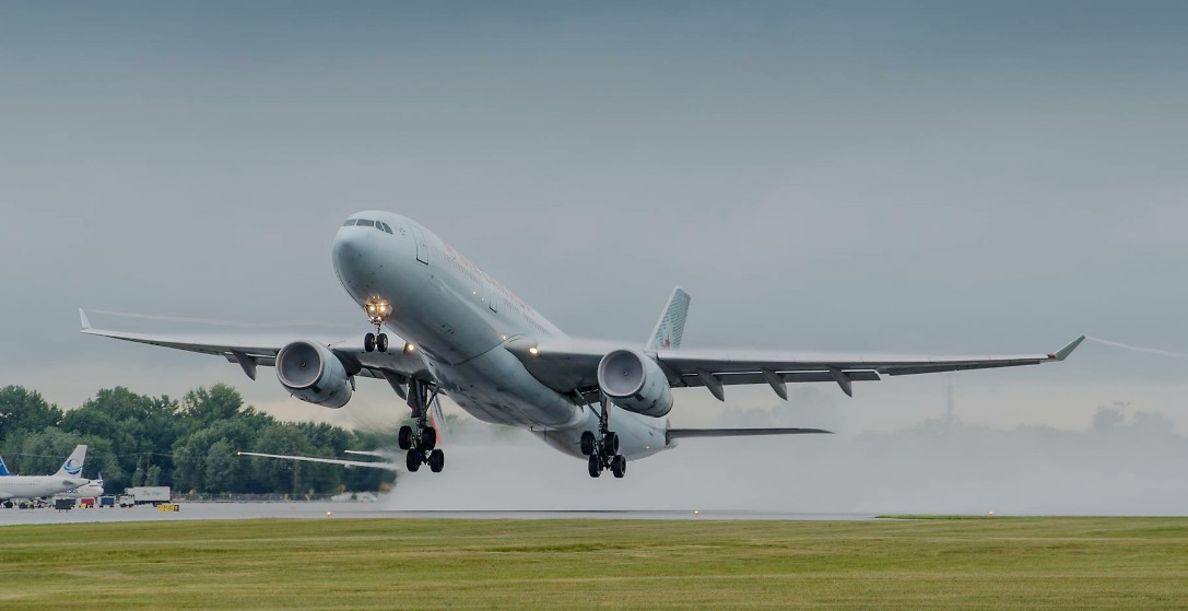 Aerosolutions professional aviation courses.